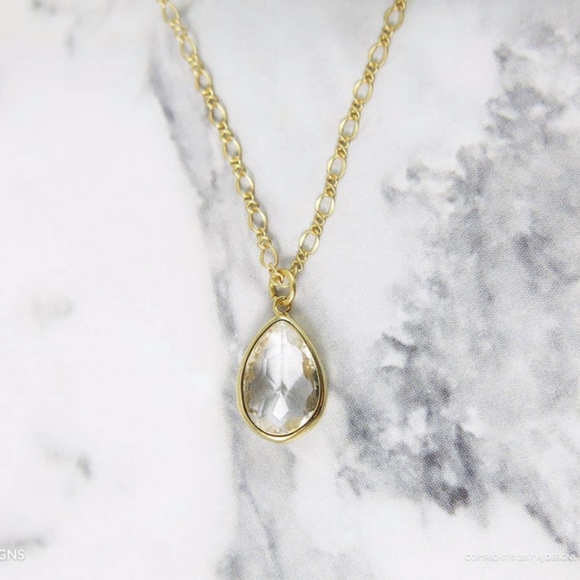 HJ Designs | Jewelry | Lovely Gold Plated Teardrop Necklace | Poshmark